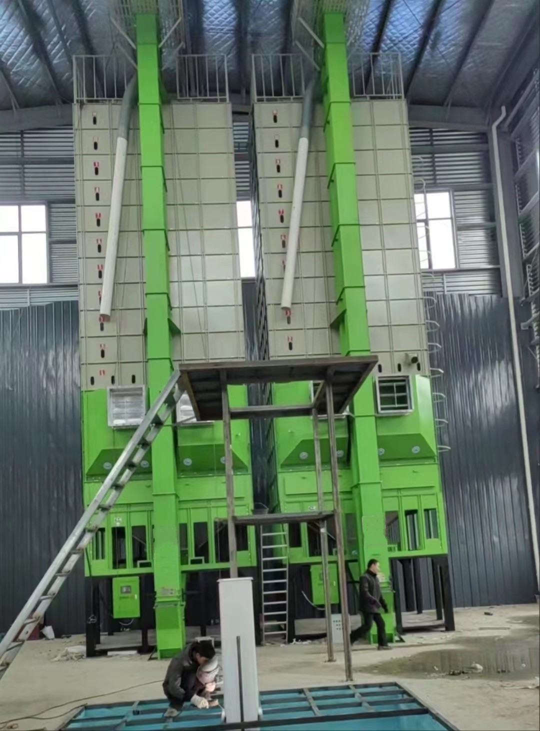 Low Breaking Rate And Drying Quickly Rice Grain Dryer 60 Ton/Batch